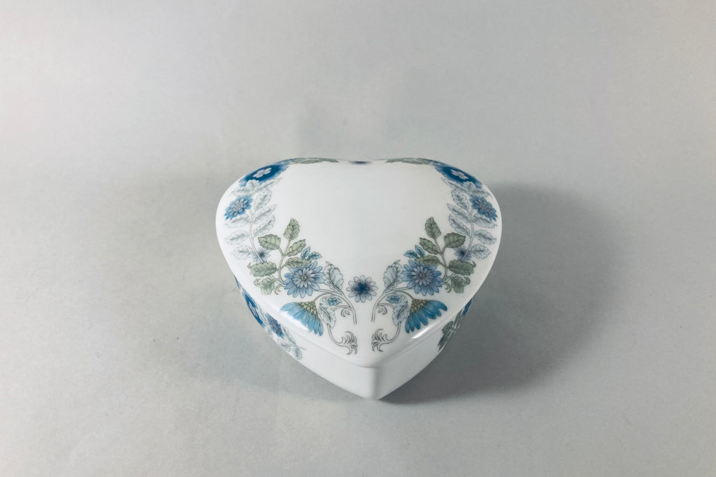 Wedgwood - Clementine - Plain Edge - Box - 4 1/4" - Heart shape – The ...